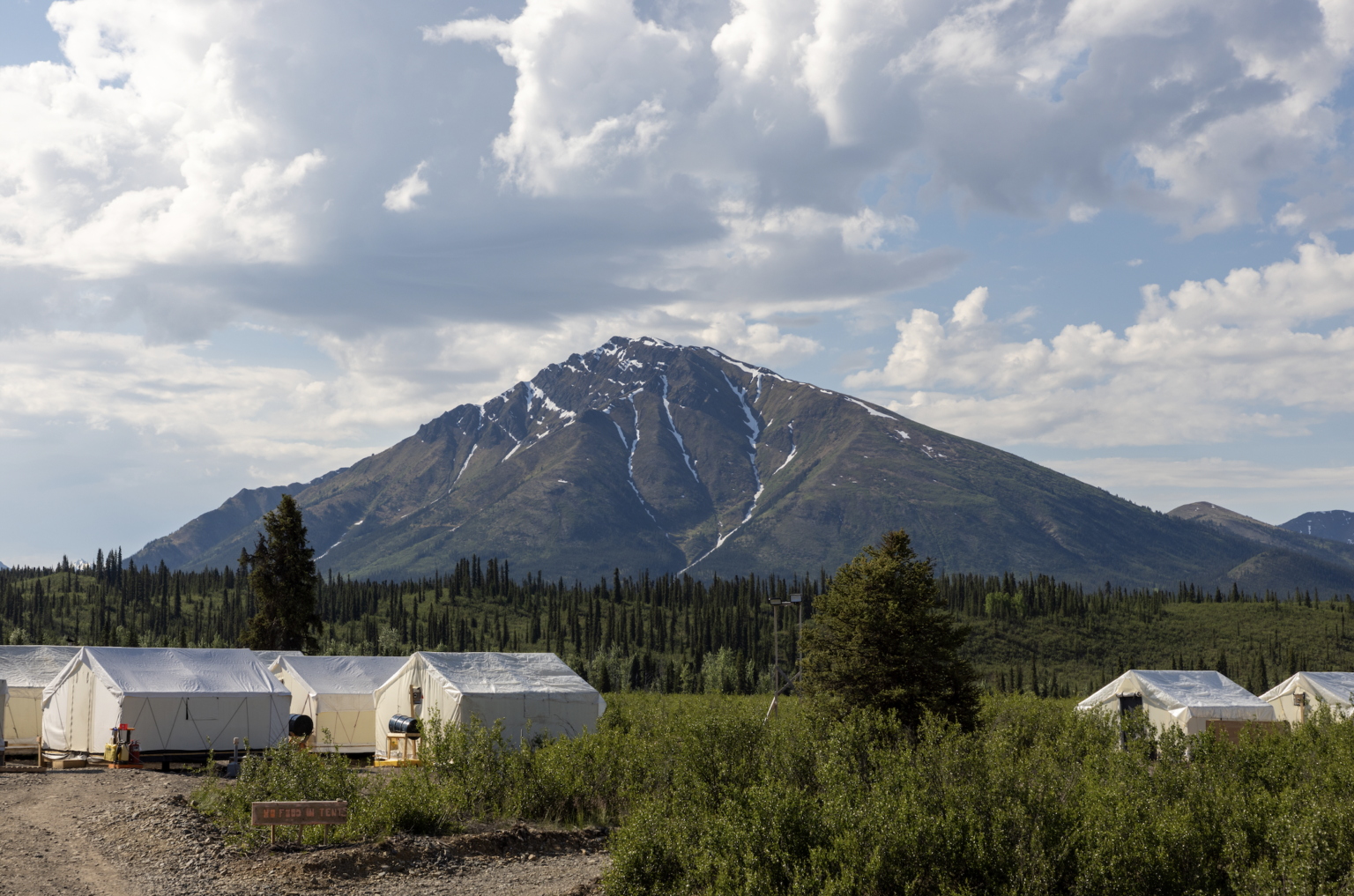 ­SNOWLINE GOLD ANNOUNCES EXPANSION OF LEADERSHIP TEAM WITH APPOINTMENT ...